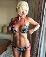 Fit Tanned Sexy Cougar Gilf Porn Pictures Xxx Photos Sex Images Pictoa