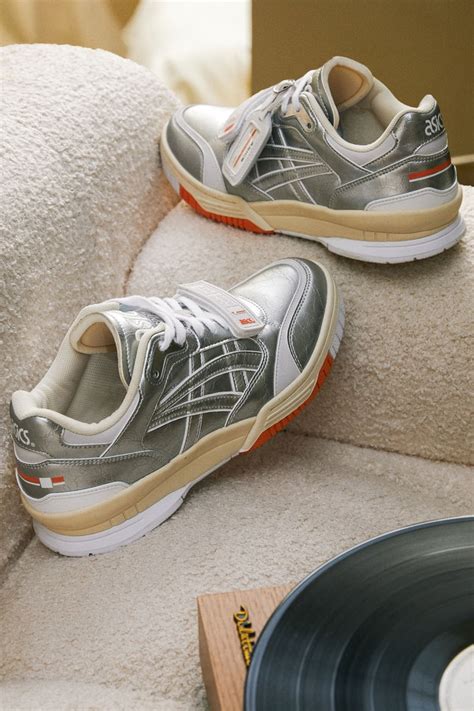 ASICS Debuts the GEL-SPOTLYTE LOW V2 | Hypebeast