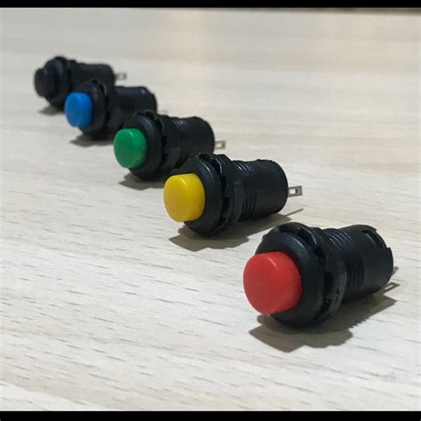Jual Switch Push Button Saklar On 2 Pin Bulat 3a 125v 1 5a 250v Ds 427 Spring Momentary Non Lock