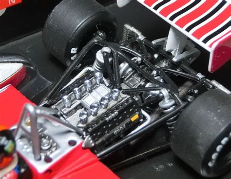 Minichamps Mclaren M23 1974 World Champion 世界冠軍 5 Emerson Fittipaldi