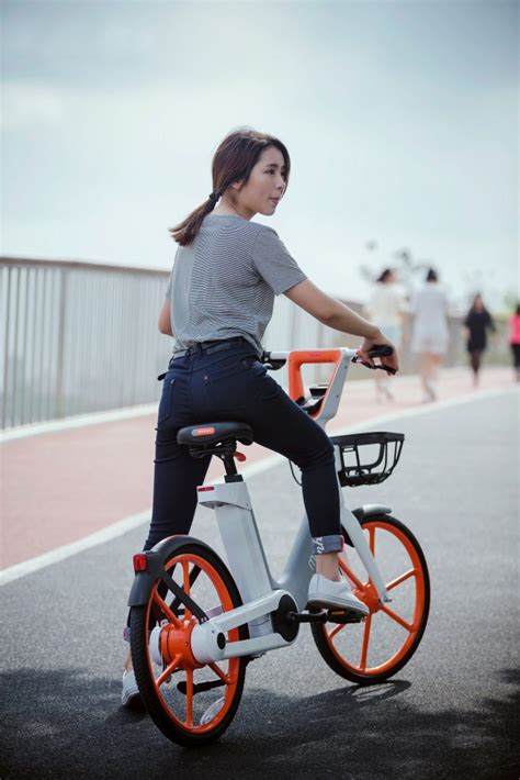 Mobike Launches Electric Bike For Dockless Sharing