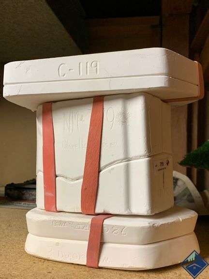 Assorted Cast Mold Forms Estate Details