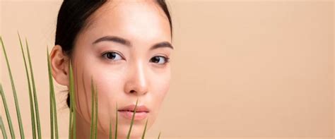 9 Trik Bikin Makeup Natural Dengan Hasil Flawless Tanpa Foundation