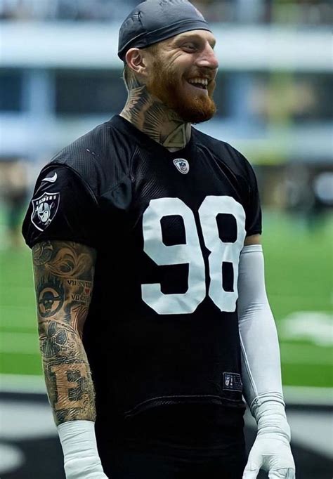 Pin By David On Raiders Cute Football Players Raiders Football Oakland Raiders