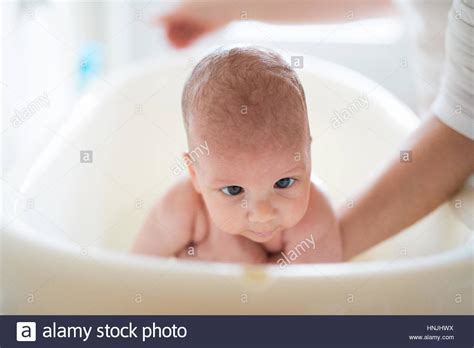 Mom Bathing Son Hi Res Stock Photography And Images Alamy