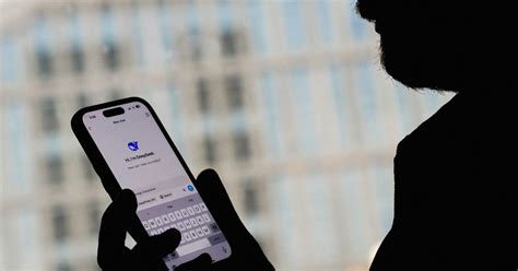 Deepseek Database Cutting To Chat And Internal Data