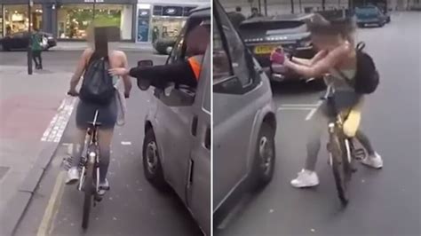 México La Insólita Moda Que Convirtió A Las Pastillas Halls Black En