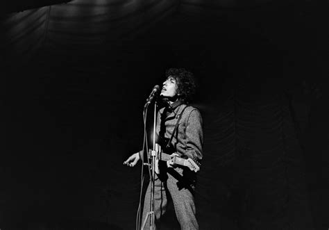 Bob Dylan Marks 60 Year Anniversary Of First Hit With Clip Of Greatest