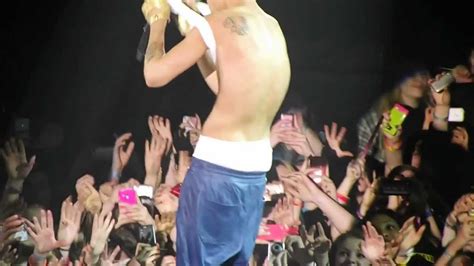Justin Bieber Taking Off His Shirt In Hamburg Believe Tour April Nd HQ YouTube