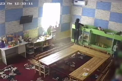 В Хорезме уволили воспитательницу детсада которая била детей Anhor Uz