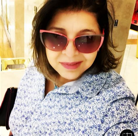 Roberta Miranda Posta Nudes E Fãs Vão à Loucura Metrópoles