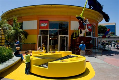 Lego Store Reopens At Downtown Disney Orange County Register
