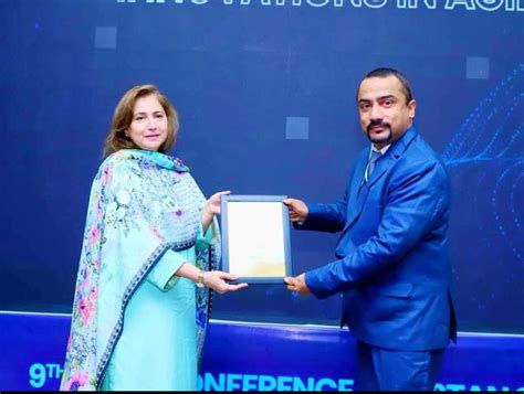 muhammad ahmed qaiser on linkedin receiving appreciation certificate