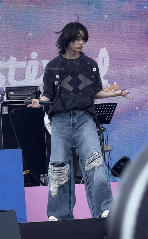 연준 Yeonjun 범규 Beomgyu 수빈 Soobin Hueningkai 휴닝카이 Taehyun 태현 Txt Txtbighit