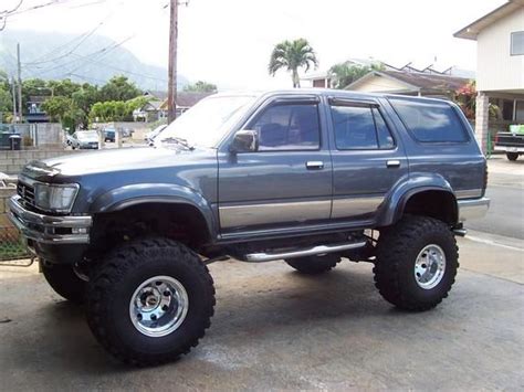 1995 Toyota 4runner With Lift Kit And Big Tires