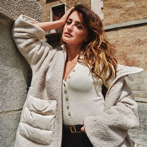 Penélope Cruz Exudes Cool In Geox Fall 2023 Ads
