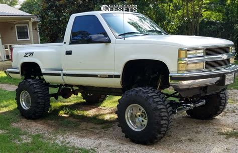 1997 Chevrolet K1500 With 15x14 102 Weld Super Single And 35 16r15
