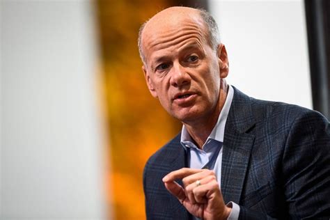 El Ceo Del Banco Californiano Que Quebró Vendió Millones De Dólares En