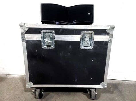 L Acoustics Kiva Ii 2 Way Passive Line Array Loudspeaker W Wheeled Hard Case Can Hold 3