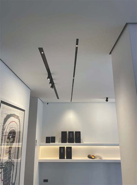 Titus Launches Fl 10 Led Architectural Linear Diffuser System With
