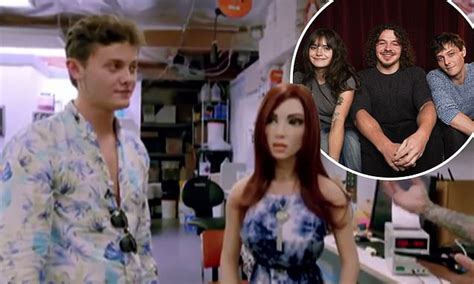Outnumbered Star Tyger Drew Honeys Toe Curling Documentary Resurfaces