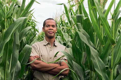 Meet The Modern Farmer Carlton Bridgeforth Modern Farmer