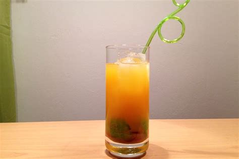 Pitu Orangen Longdrink
