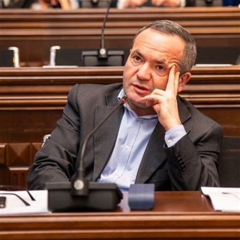 ჭიაბერაშვილი ენმ ს თავმჯდომარეობაზე შევწყვიტე ფიქრი არავის სკამს საფრთხე არ ემუქრება გურიის