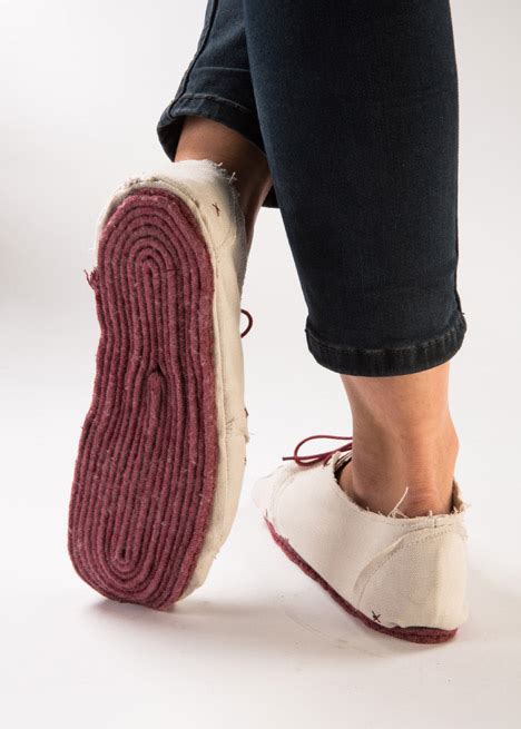 Disposable Canvas Layers Rejuvenate Model 1 Shoes By Lou Moria