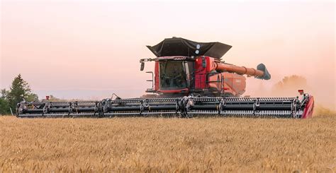 Case Ih Goes Big With Af11 Combine Profi