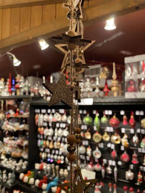 Lucerna Mercatini Di Natale Con Vista Sulle Alpi Perspa In Wanderland