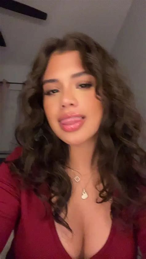 Victoria Jaimes Victoriajaiimes Urlebird