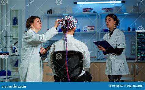 Man Wearing Performant Eeg Headset Scanning Brain Electrical Activity Stock Image Image Of