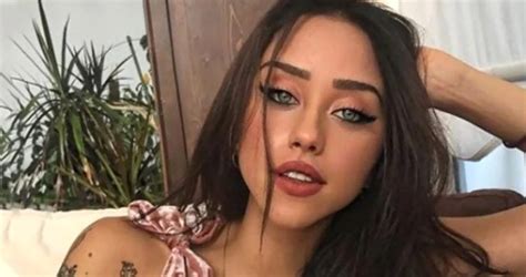 Zeynep Alkan Model Pozuyla Adından Söz Ettirdi Son Dakika