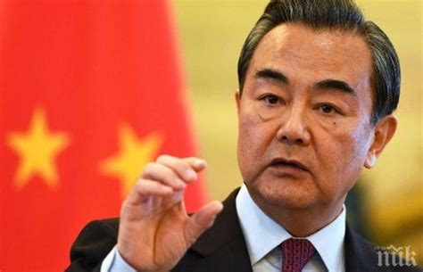 Външният министър на Китай обяви че отговорът на американските търговски санкции е бил