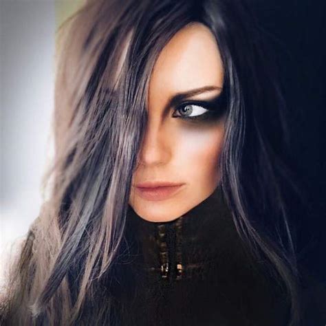 Roga Na Noge Hela Cosplay Cosplaycodex