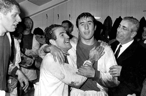 Ajacied Bennie Muller Voelde Zich Een Slachtoffer Van De