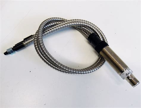 Balluff BOS 18M PO 1XA E5 C S4 Optoelektronischer Sensor Anschlusskabel Used Maaslos