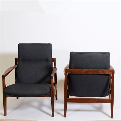 Pair Of Arm Chairs By Jens Risom Arenskjold Antiques