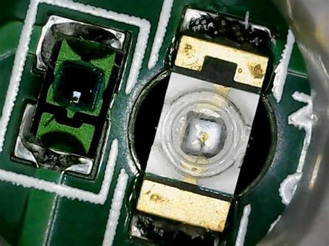 can anyone tell me what these data transfer components are r