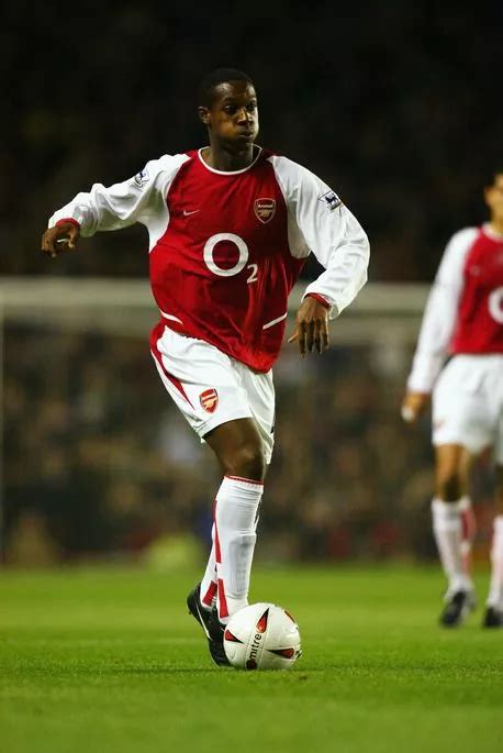 Ashley Cole Leaving Arsenal Upset Former Team Mate Who Idolised