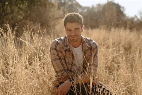 Musiekvideo Dis ‘koue Pizza En Dankbaarheid Vir Ilán Van Staden Maroela Media