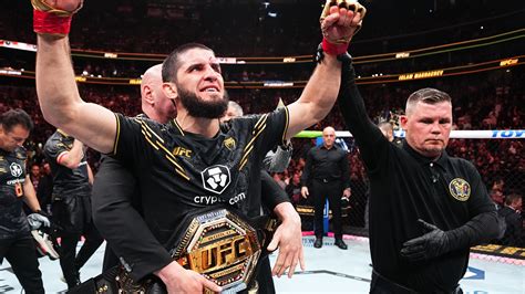Islam Makhachev Taps Dustin Poirier To Retain Lightweight Championship