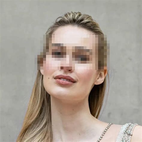 무료 온라인 모자이크 제거기 Ai 모자이크 제거 도구