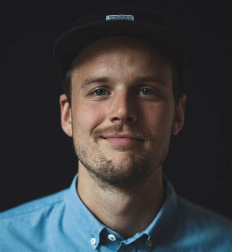 Lasse Borgholt Medium