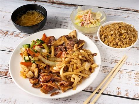 Rokbonki Japanese Steakhouse 346 Photos And 251 Reviews 876 W Dundee