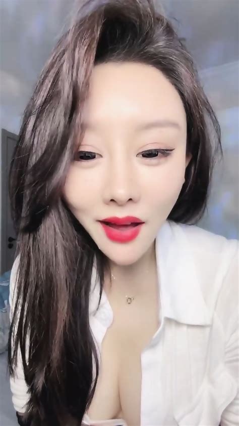 【奶白大兔子】绝对女神g奶大长腿美到窒息骚舞掰b诱惑 3 Eporner