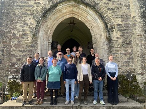 Incorporating Eco Evolutionary Theory Into Land Surface Models Challenges And Opportunities