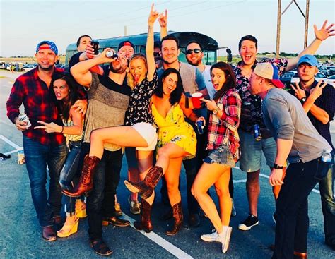 Circuit Of The Americas Tours In Austin Tx Thunderdome Party Bus