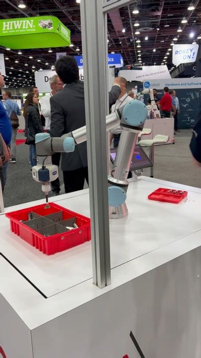Video Universal Robots On Linkedin Automate2022 Automation